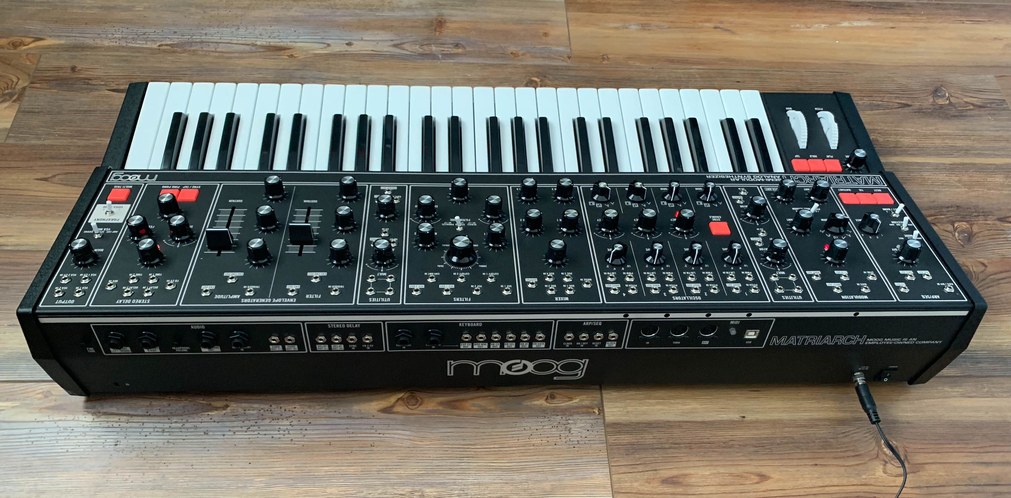 Moog Matriarch photo gallery - Syntaur